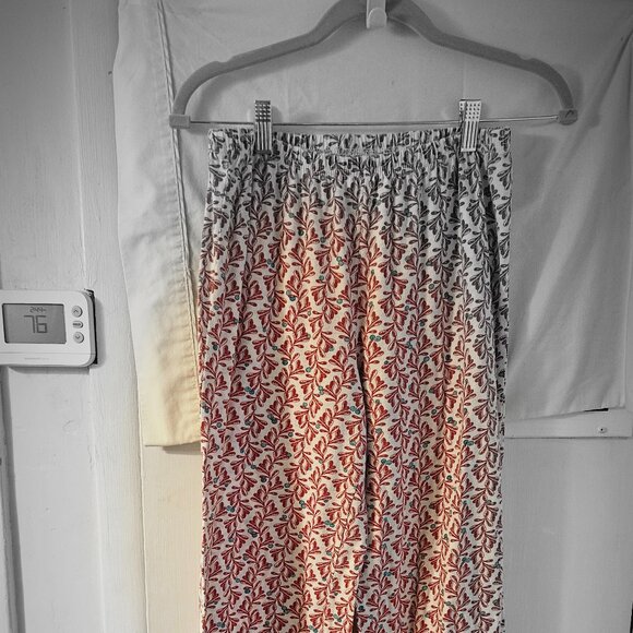 Laura Scott | Intimates & Sleepwear | Laura Scott Floral Patterned ...